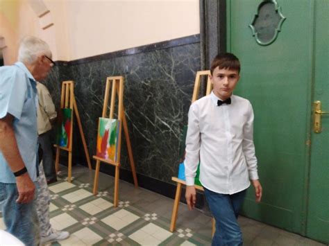 Година по късно Сашко от Перник с две изложби Lupa Bg