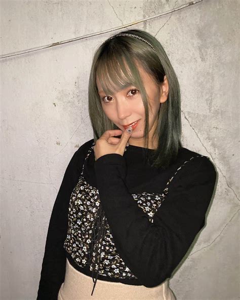 杉山優華さんのインスタグラム写真 杉山優華instagram「🌹🌹🌹 當間ローズポーズ Follow