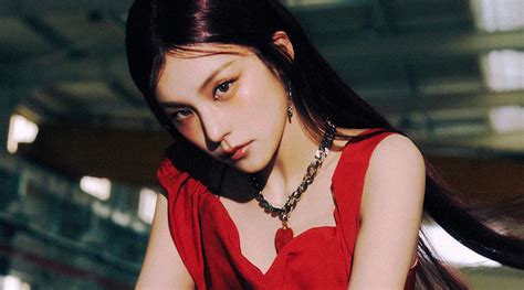 Itzys Yeji Takes Flight A Stunning Solo Debut With Air Concept
