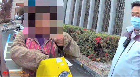 自稱「戰地醫生」需要幫忙，7旬婦人聽信面交二次損失30萬！第三次遭警阻詐逮捕車手 爆料公社