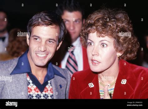 Jeff Wald And Helen Reddy Circa 1980s Credit Ralph Dominguez