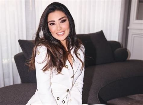 بالصور جيسيكا عازار تحيي ذكرى زواجها بأجواء رومانسية مجلة سيدتي