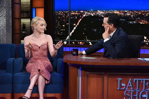 Emma Stone Hillary Clinton Appear On Stephen Colberts Late Show