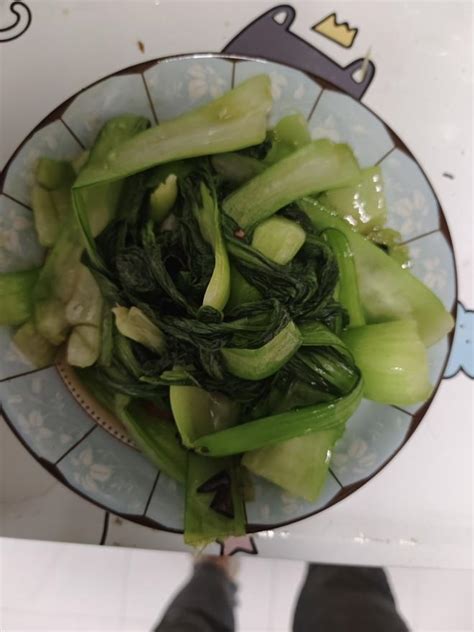 【素炒油菜的做法步骤图，素炒油菜怎么做好吃】佳佳 媛下厨房