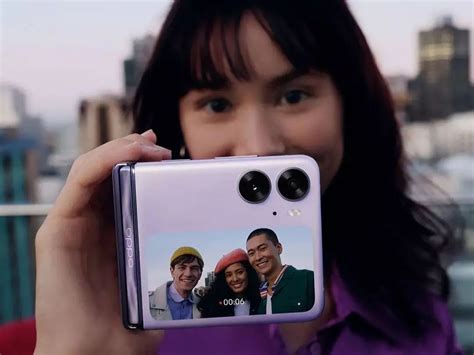 Rekomendasi Handphone Oppo Layar Lipat Terbaru Dilengkapi Fitur Super Canggih