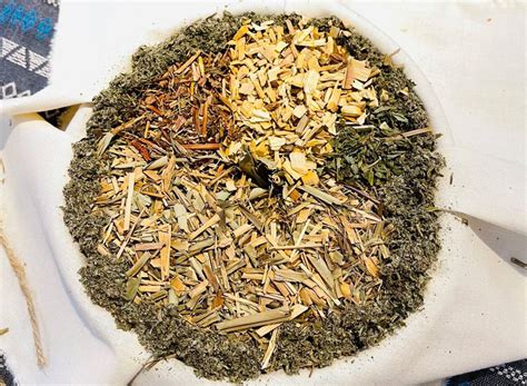 【北部人氣青草茶】消暑、退火就靠這一杯！8家北部人氣青草茶喝起來！ Line 熱點