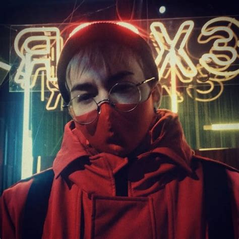 Это прозвучит жестоко но вы так думайте пока можете обнять и почувствовать тех кто этим