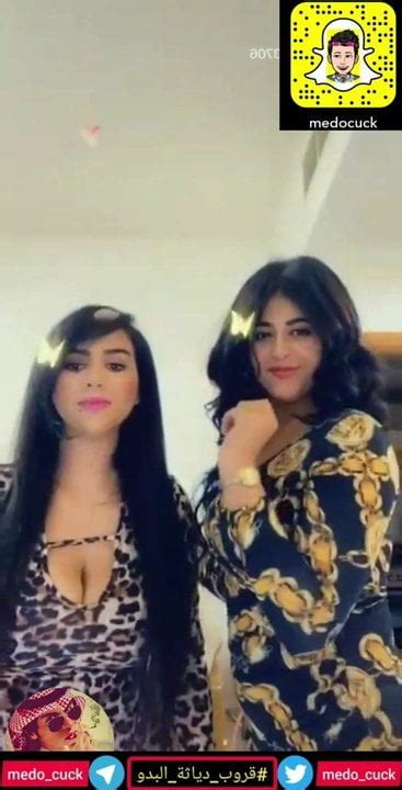 我的妻子莱拉，一个妓女，和我的妹妹，把自己献给你 Xhamster