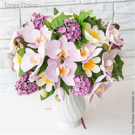 Букет с орхидеями и сиренью в интернет магазине на Ярмарке Мастеров Москва доставка по