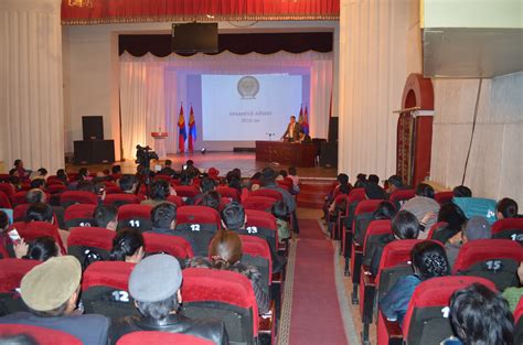 Архангай аймгийн иргэд хөдөлмөрчидтэй уулзалт хийв Нямжавын БАТБАЯР