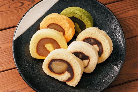 愛媛の伝統菓子「坊っちゃん団子」「タルト」。 知る 疲れたら愛媛。おかえりに出会う旅。 愛媛県観光キャンペーン