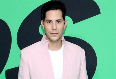Christian Chávez Presume Su Nuevo Look Muy Al Estilo Rbd Y Su Cuerpazo