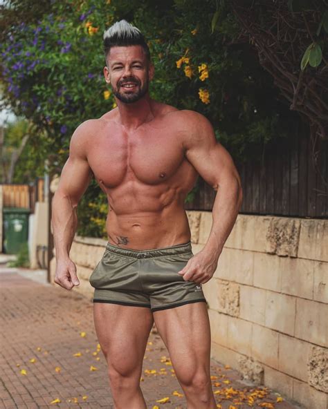 Dima הגדירו יעד וכתבו אותו על הדף בצירוף משפט אני מתחייב יעד ברור