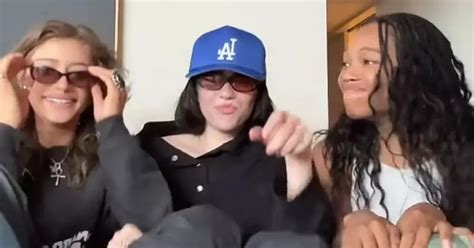Billie Eilish Seen Grinding And Kissing Two Girls During Steamy Coachella Antics Daily Star