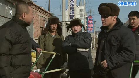 老实男人被同行欺负不还手，妻子忍无可忍，只用一招就彻底制服了他们腾讯新闻