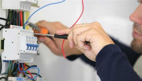 Interruttore Deviatore E Schema Elettrico E Sostenibile