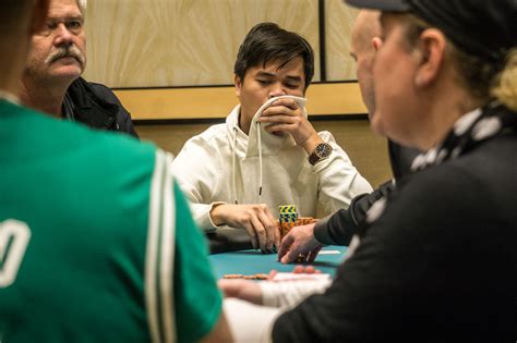 Event 1 Flight E Trung Pham Leads After Break Seminole Hard Rock