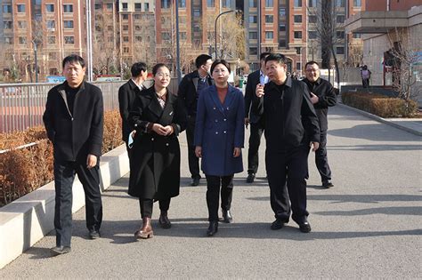 滦平县人民政府 图片新闻 马学敏到第五小学、规划展览馆、滦平镇检查调研