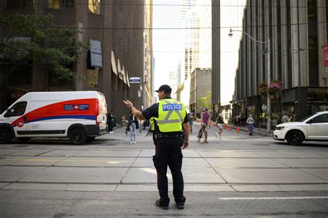 Power Outage In Midtown Toronto Leaves Thousands Without Power Humber