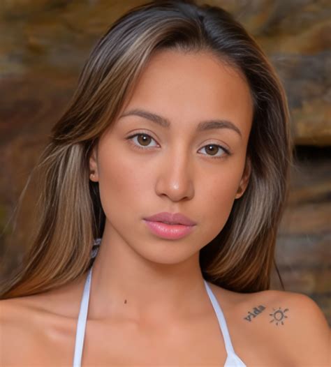Camila Luna Actress Wikipedia Age Height Weight Biography Videos And More