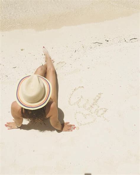 Premium Photo Young Woman Lying On Beach