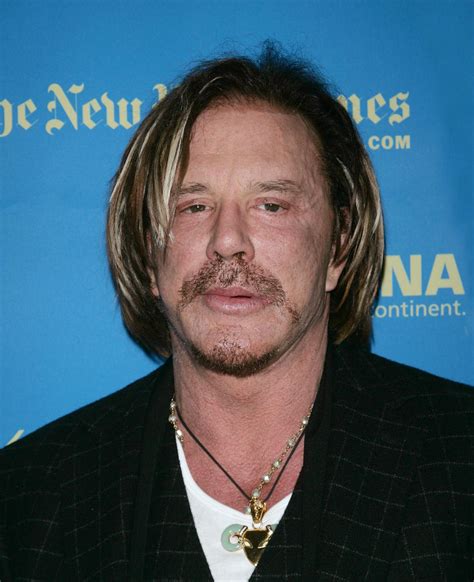Así Pasó Mickey Rourke De ‘sex Symbol De Los 80 A Adicto A La Cirugía