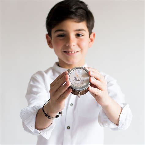 Distribuir Antagonista Mar regalos para un niño que hace la comunión