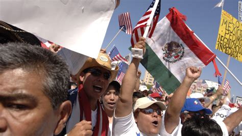 Los Latinos Son Los Más Infelices De Estados Unidos Según Una Encuesta