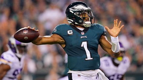 How Long Is Jalen Hurts Out Latest News Injury Update Return
