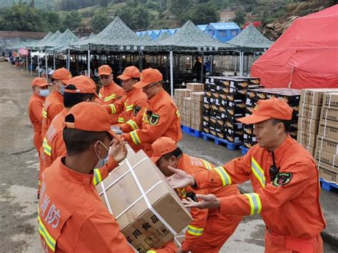 总队举行担当 2020地震救援跨区域实战演练应急物资发放仪式 澎湃号政务 澎湃新闻 The Paper