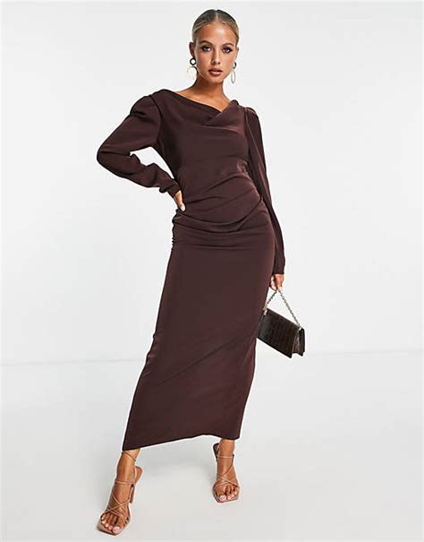 Asos Design Robe Mi Longue Près Du Corps à épaules Drapées Chocolat