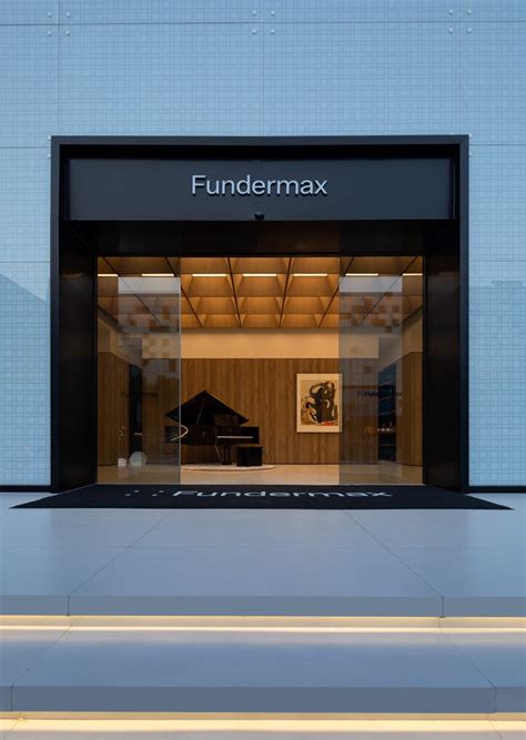 Podio Balkonbodenplatte Fundermax