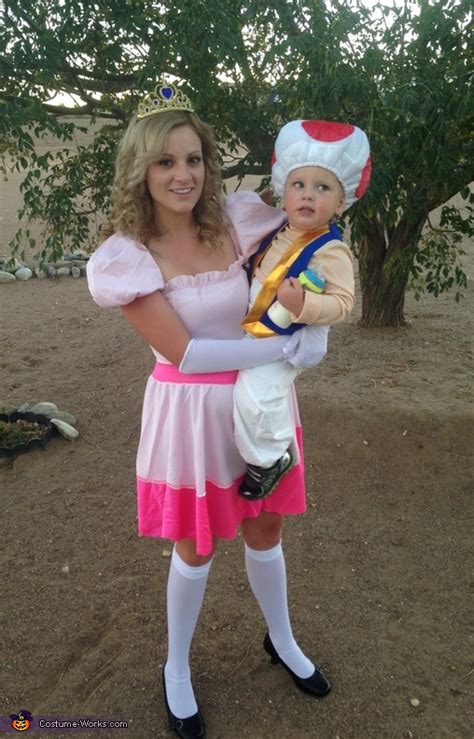 Super Mario Toad And Princess Peach Costume Coolest Cosplay Costumes