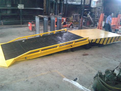 Dock Leveler Technolift Technosys Equipments Material Movement Solutions In India