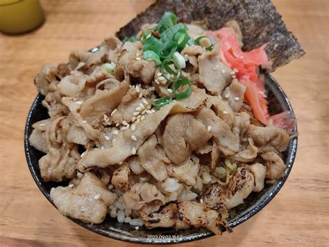 牛匠太郎x直火炙燒丼飯的菜單、評論、圖片高雄市大社區好吃、cp值超高的餐廳 愛玩記