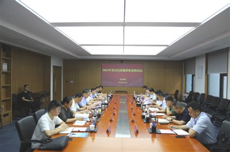 泰安市人力资源和社会保障局 就业服务专区 【人社快讯】登高望远 共揽英才—2023年省会经济圈求职招聘直通车（泰安站）暨求职招聘论坛活动成功举办