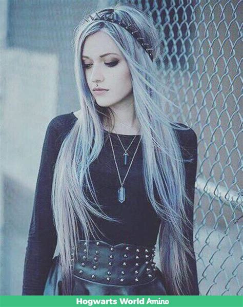 Delphini Riddle Wiki Colegios Mágicos Confederación Amino