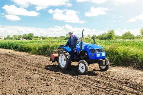 Comment Choisir Son Tracteur Agricole Agritour L Actualit Agricole