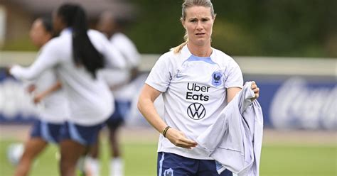 Hervé Renard Pessimistic For Amandine Henry Towards Unavailability