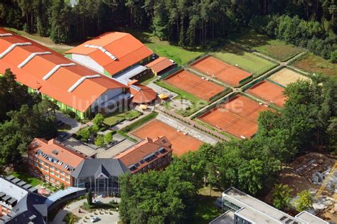 Bernau aus der Vogelperspektive Brandenburg Klinik Bernau Waldfrieden auf dem Gelände der