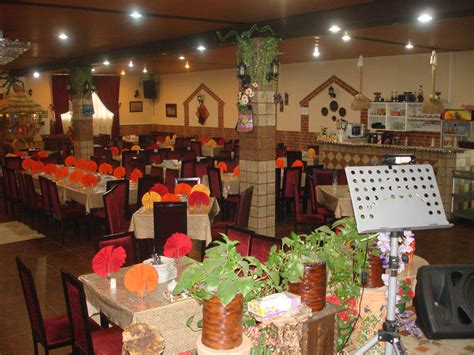 مجتمع اقامتی پذیرایی و تفریحی پارس