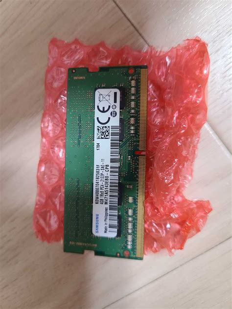 【目立った傷や汚れなし】samsung Pc4 17000s Ddr4 2133 4gb So Dimm 260pin ノートパソコン用