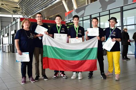 Медали за 125 СУ на международна олимпиада по математика