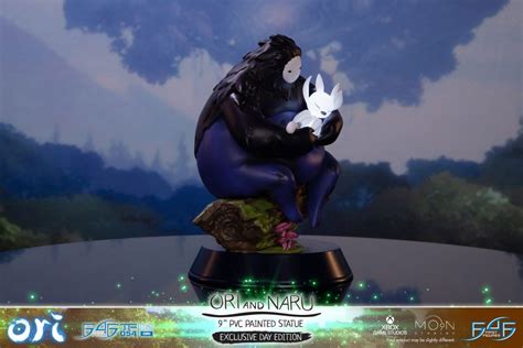 Ori And The Blind Forest Ori And Naru Day Pvc Se Tilbud Og K B P Gucca Dk
