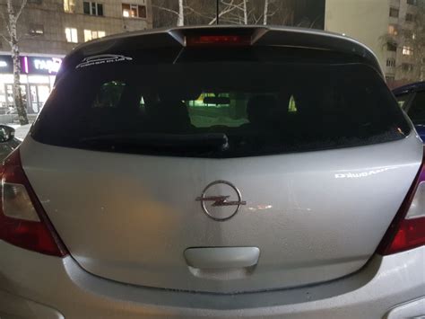 Спойлер не на 100% но Корса с ним лучше выглядит — Opel Corsa D, 1,3 л ...
