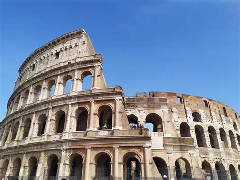 Colosseo Storia Analisi Descrizione E Curiosità Arte In Breve
