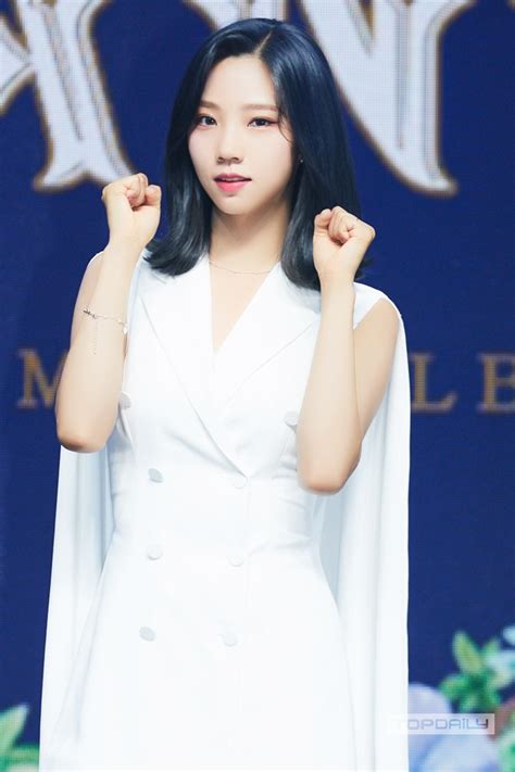 우주소녀 여름 여신 미모 과시