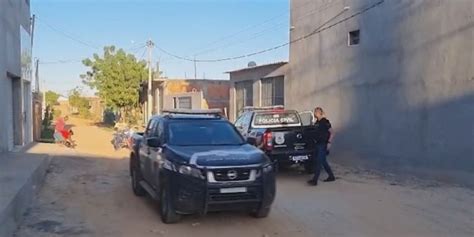 Idoso é preso por suspeita de estuprar netas na Bahia crime foi