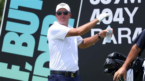 Phil Mickelson Spotted With New Lab Putter At Liv Golf Jeddah