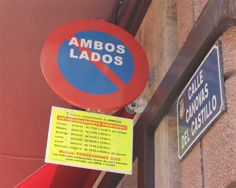 55 Paneles Fijos Informarán De Las Prohibiciones De Estacionamiento